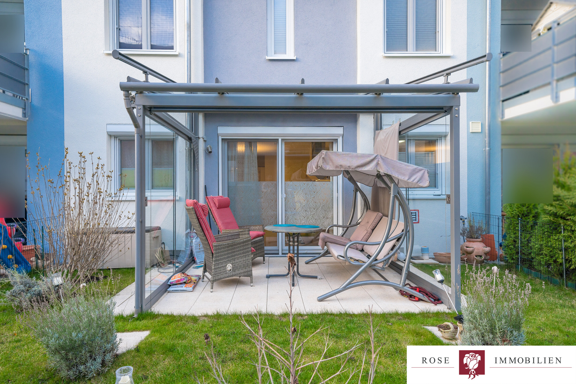 Neuwertige EG-Wohnung mit barrierefreiem Zugang und Garten - ROSE ...